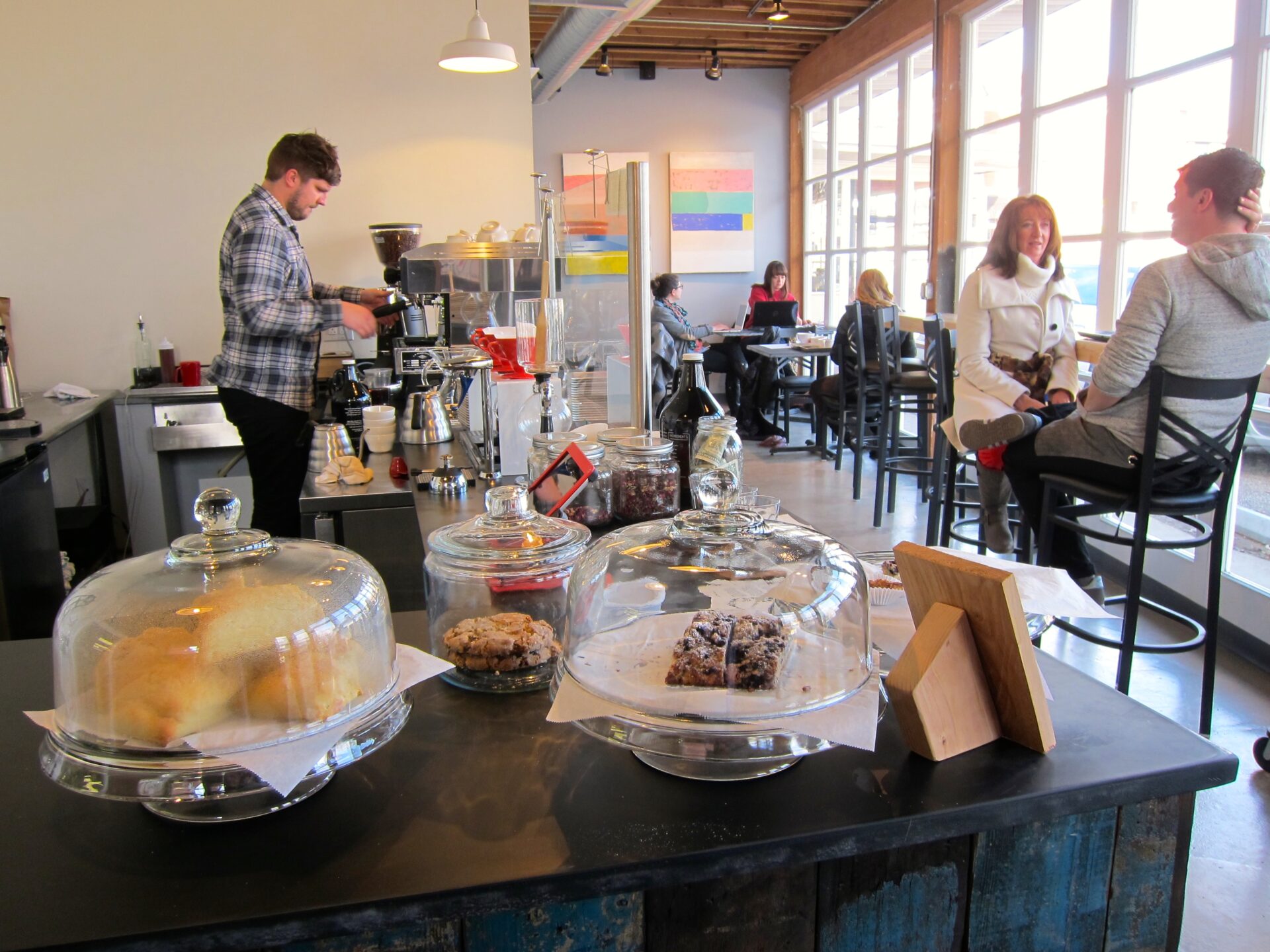 GLUTEN-FREE CHOCOLATE CHIP PEANUT BUTTER COOKIES & LIVING ROOM | Sweet ...