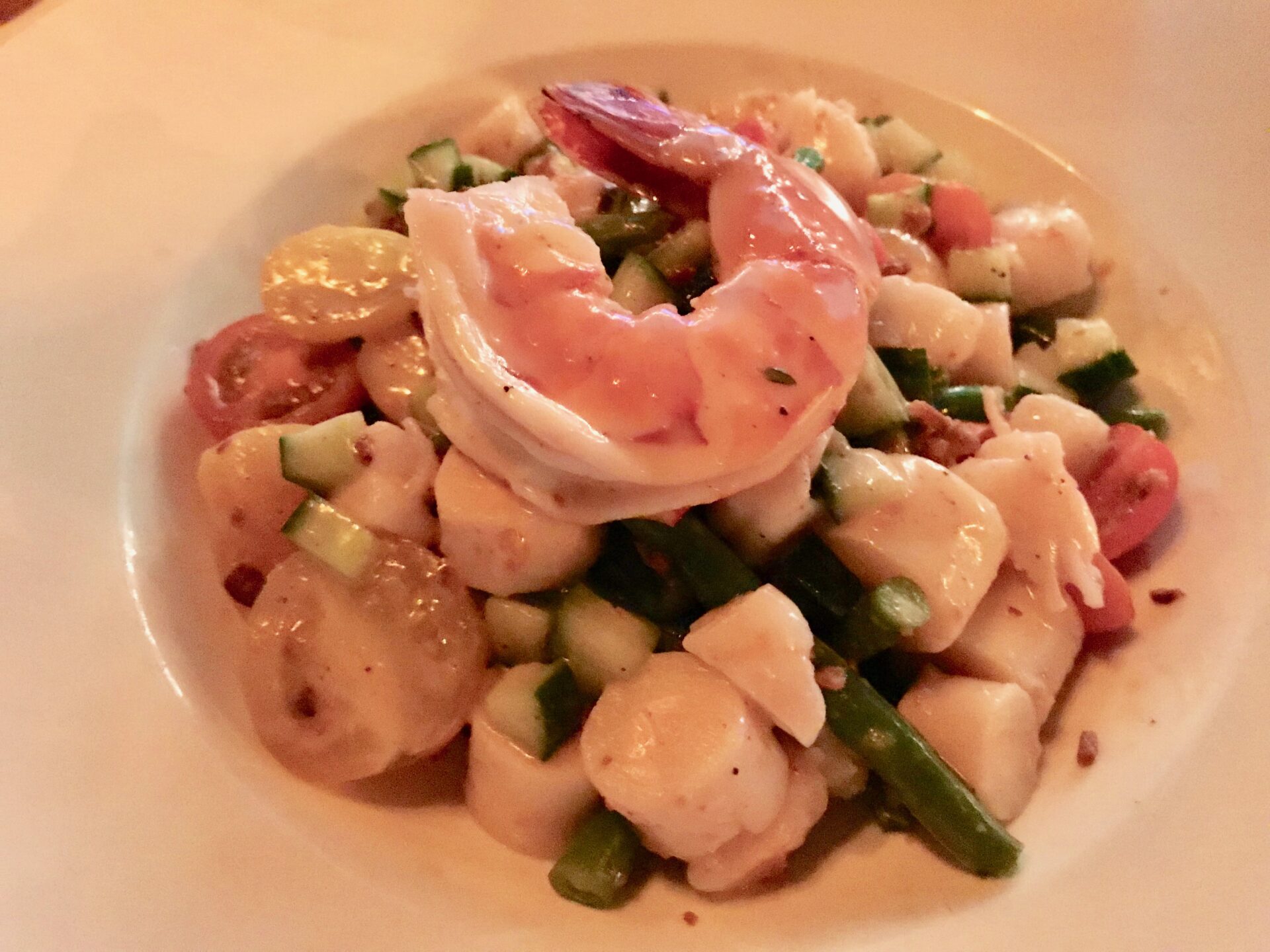 MERMAIDS, THE WRECK BAR, RUM PUNCH & SHRIMP SALAD | Sweet Leisure