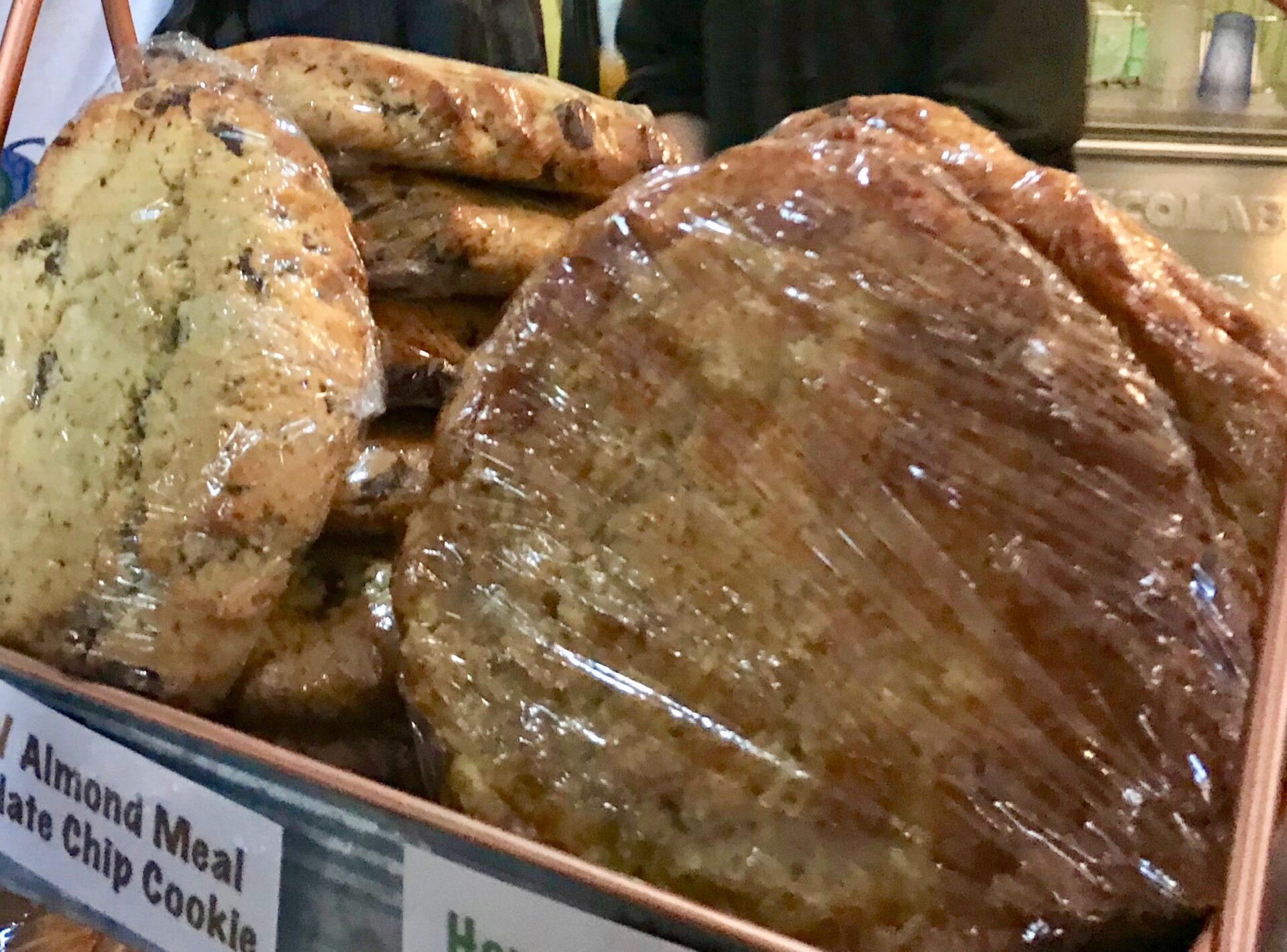 Mammoth Eating in Mammoth Lakes, California | Sweet Leisure