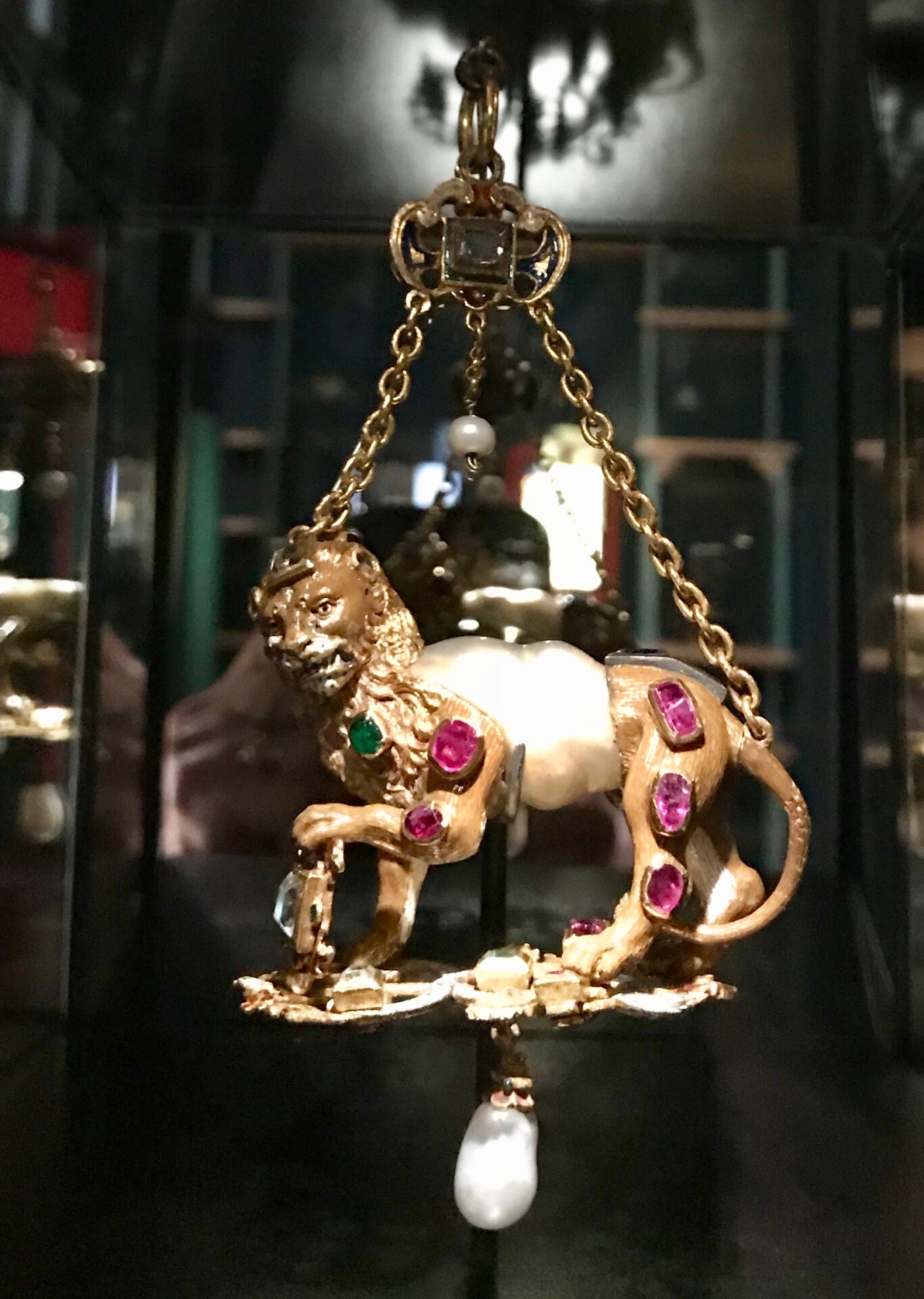 DIVA DIAMOND MUSEUM, ANTWERP, BELGIUM | Sweet Leisure