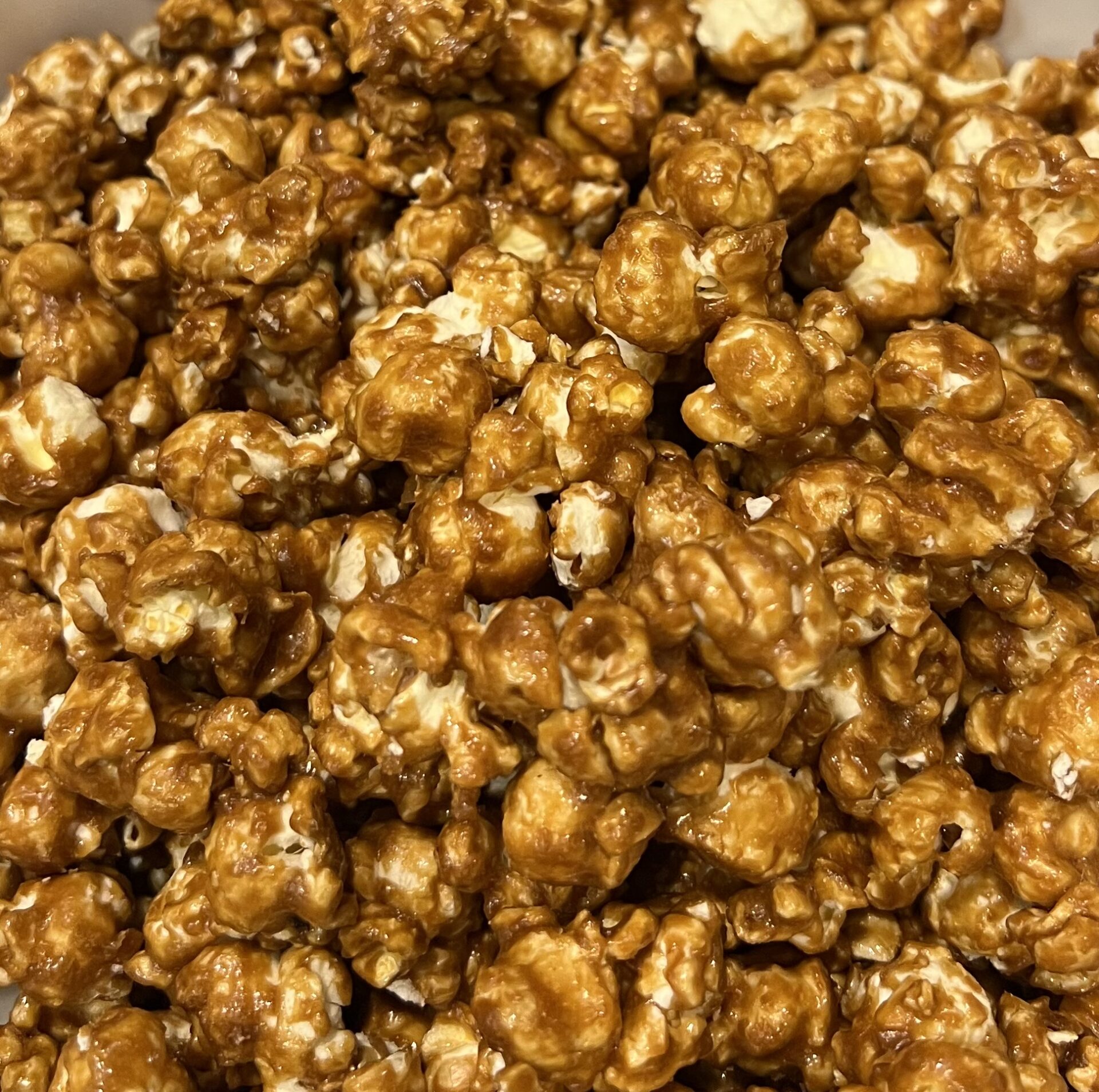 CARAMEL CORN, POPCORN, ELLA & OLLIE | Sweet Leisure